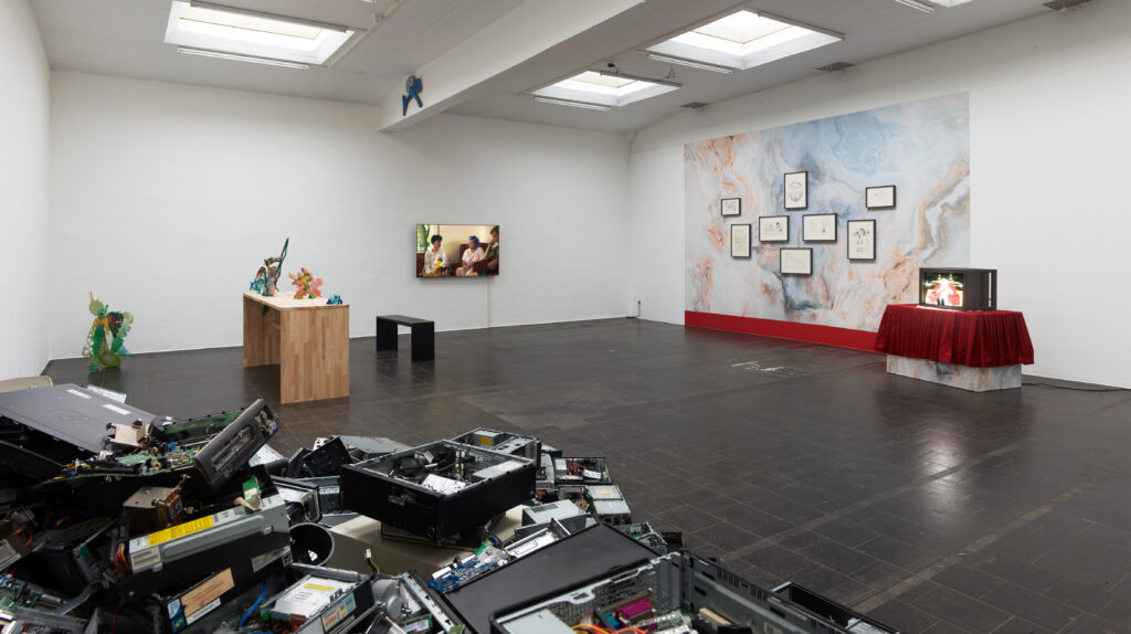 Unruly Kinships | ArtJunk